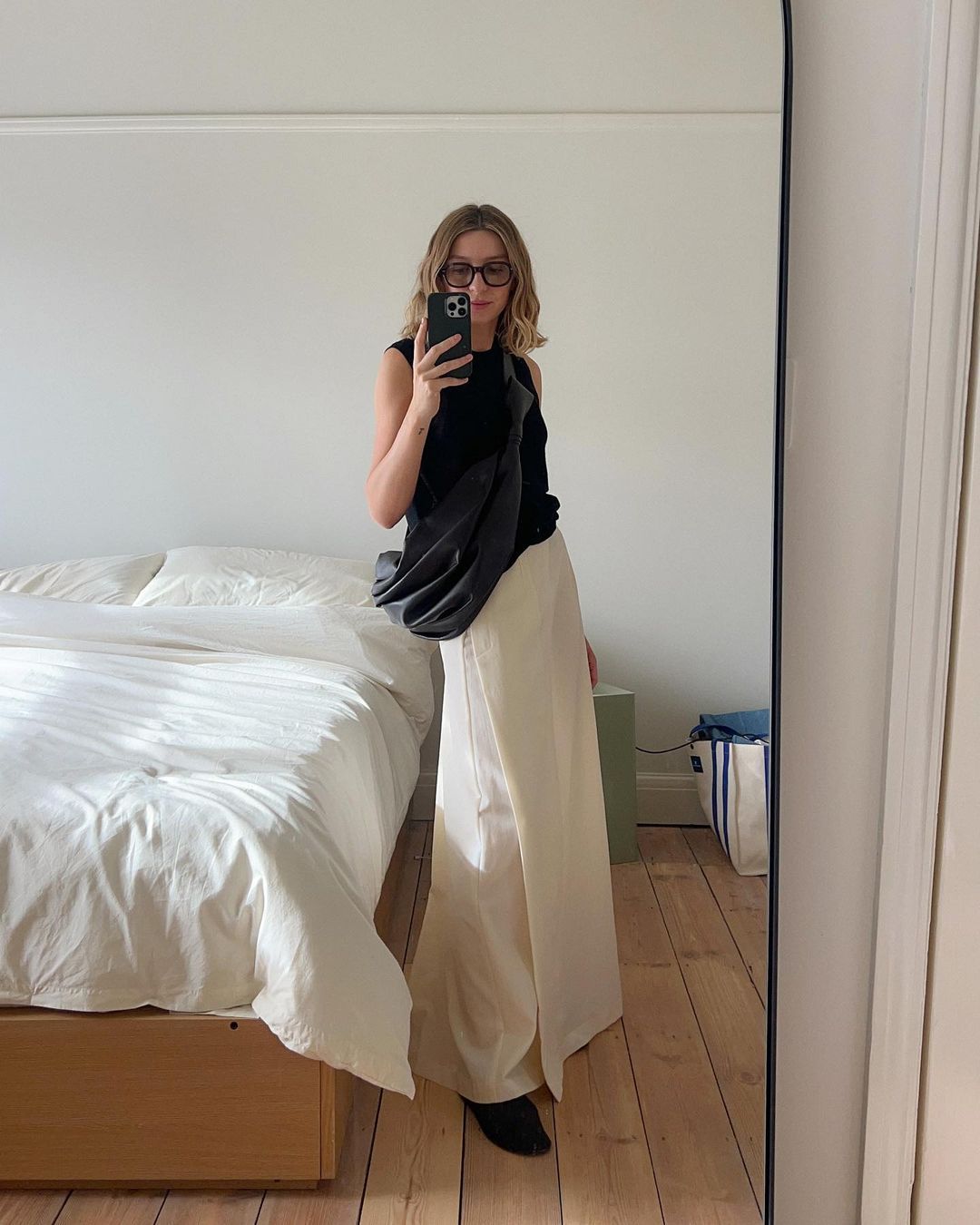 What to Wear to the Pub: 7 Chic Outfits to Try This Bank Holiday | Who ...