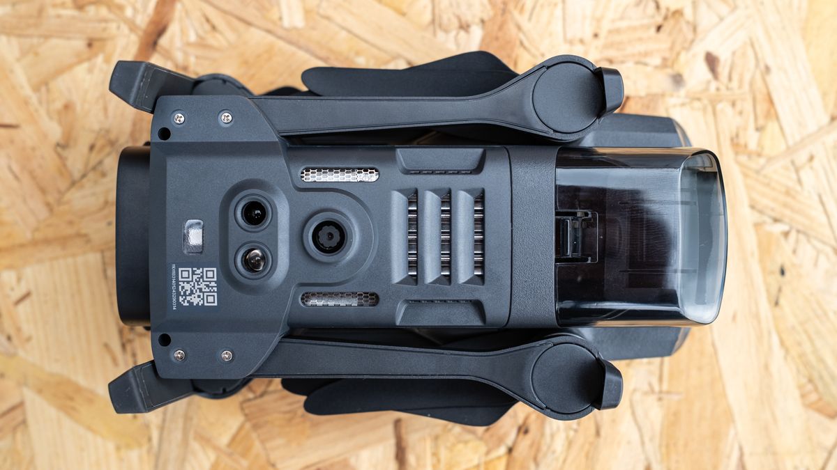 Holy Stone HS900 Sirius drone review | Space