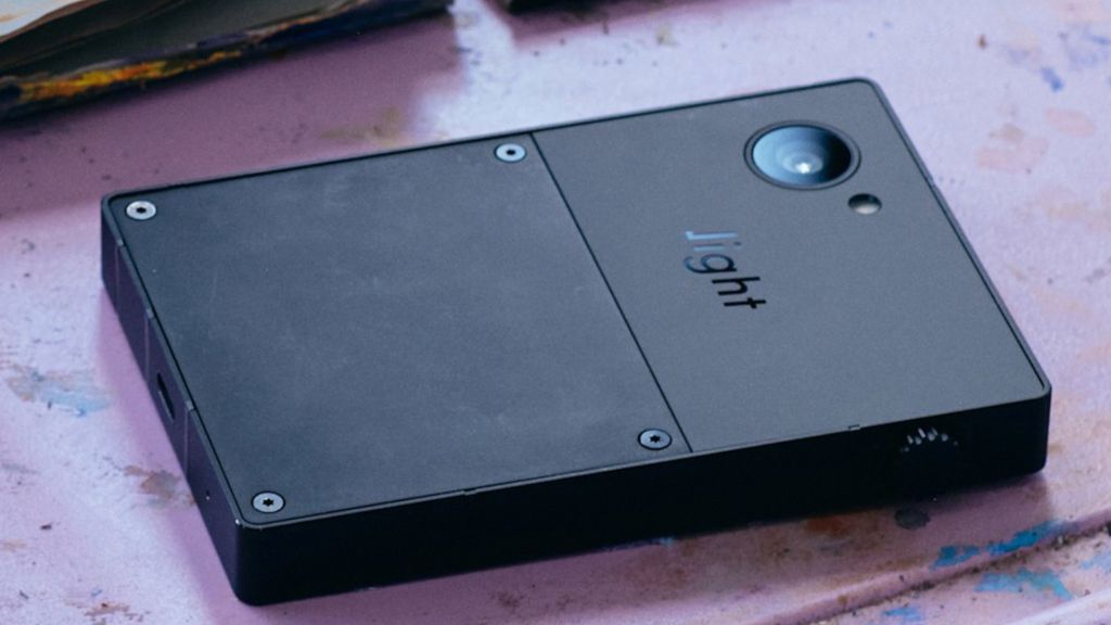 The Light Phone 3 is here with miniature features, massive $799 price ...