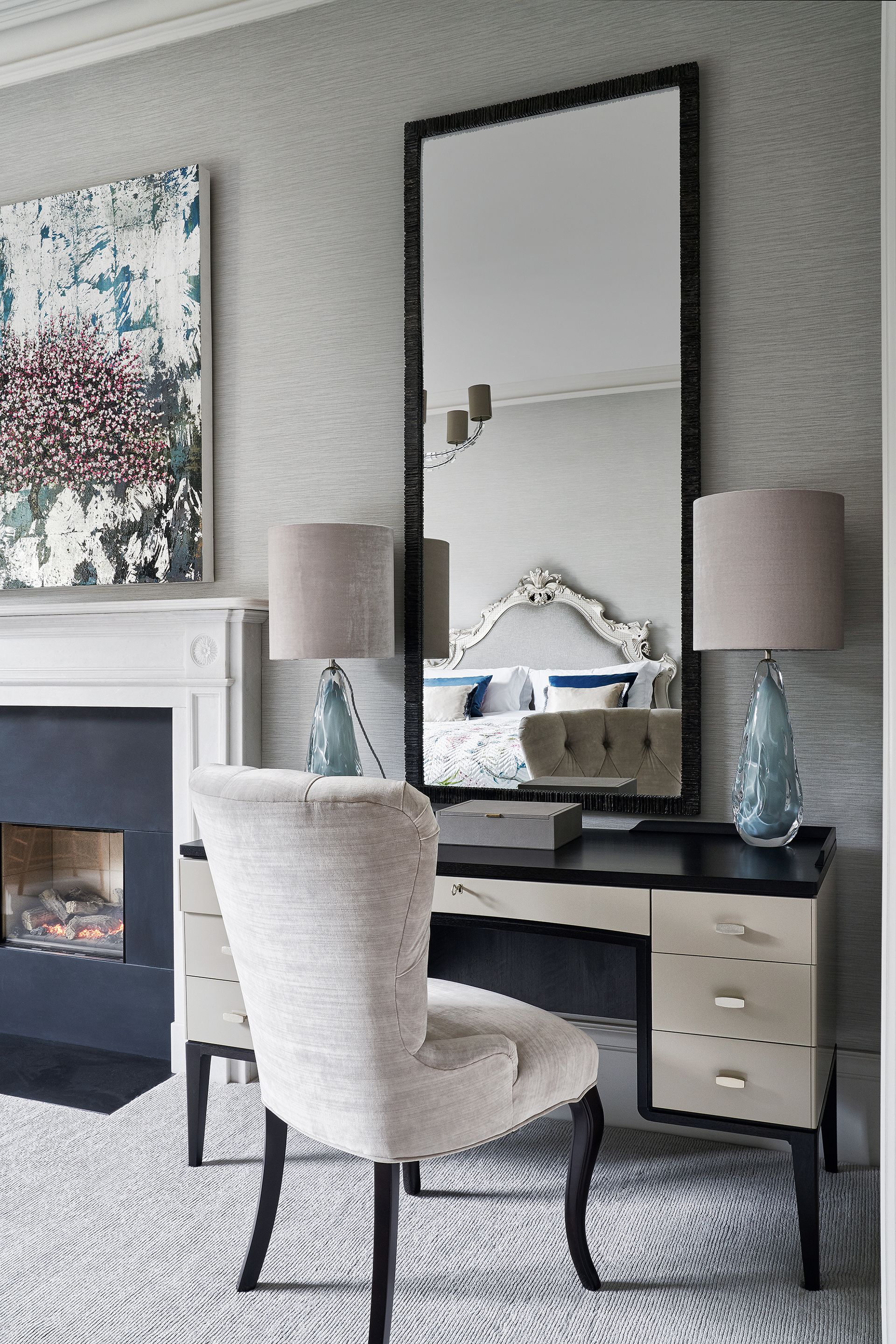 Bedroom layout ideas with desk: 12 ways to arrange your space | Homes ...