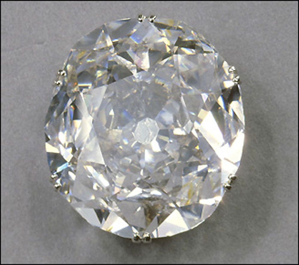 Sinister Sparkle Gallery: 13 Mysterious & Cursed Gemstones | Live Science