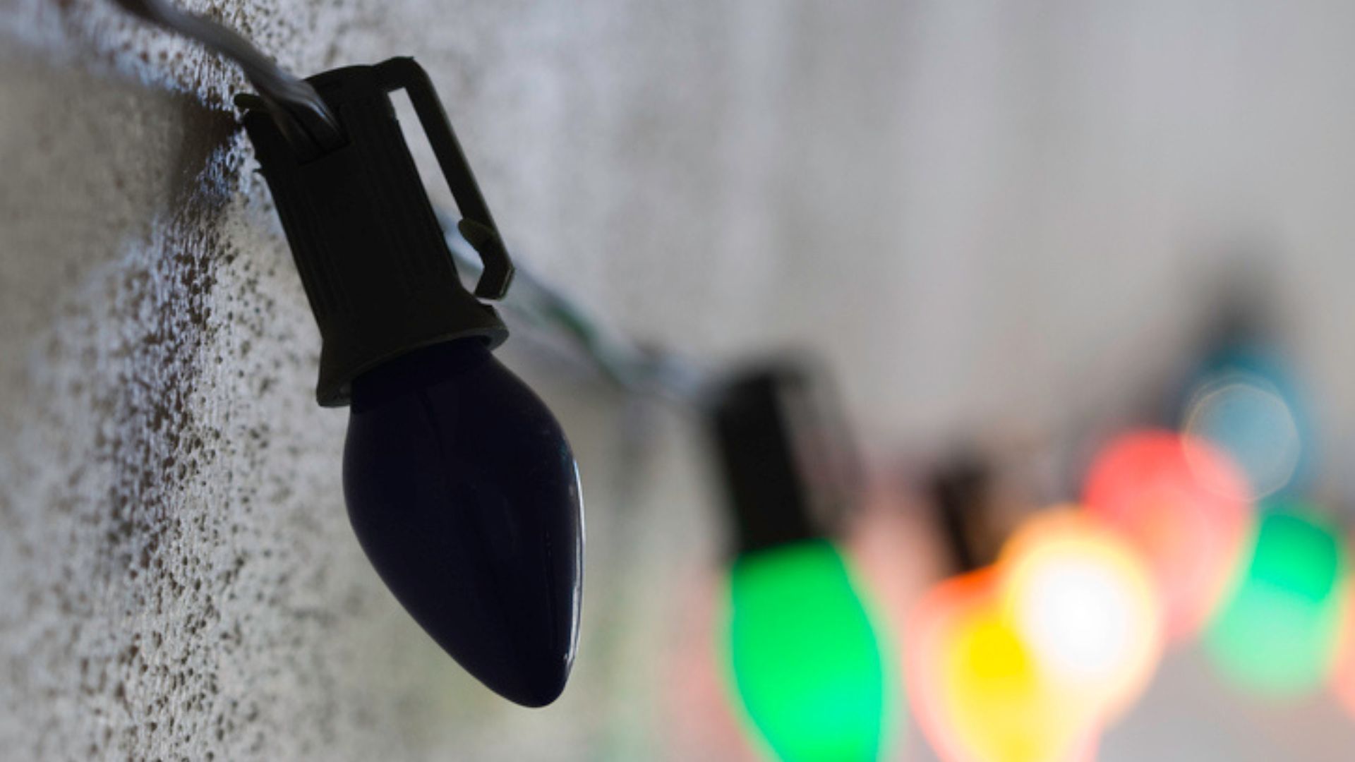 How to fix Christmas lights: Tips and tricks from the experts | Woman ...