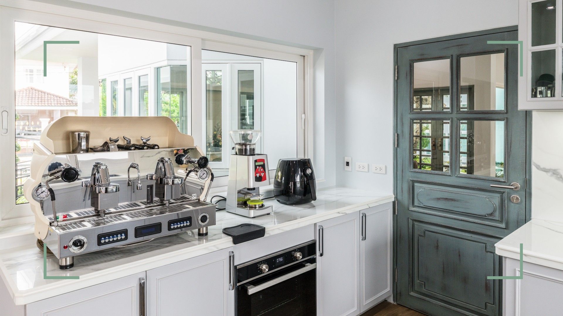 Where should you place an air fryer in your kitchen? Experts weigh in ...