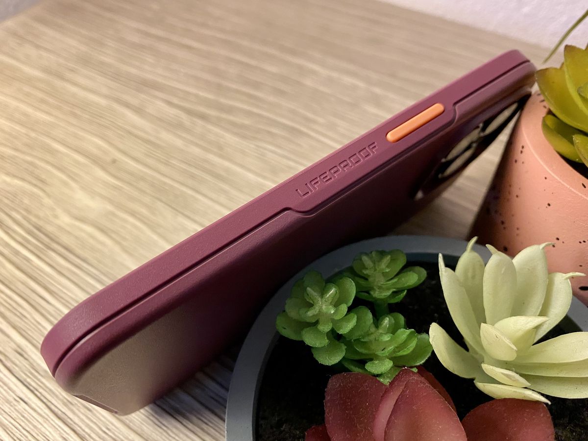 LifeProof SEE Case with MagSafe review: Tough protection in a slim ...