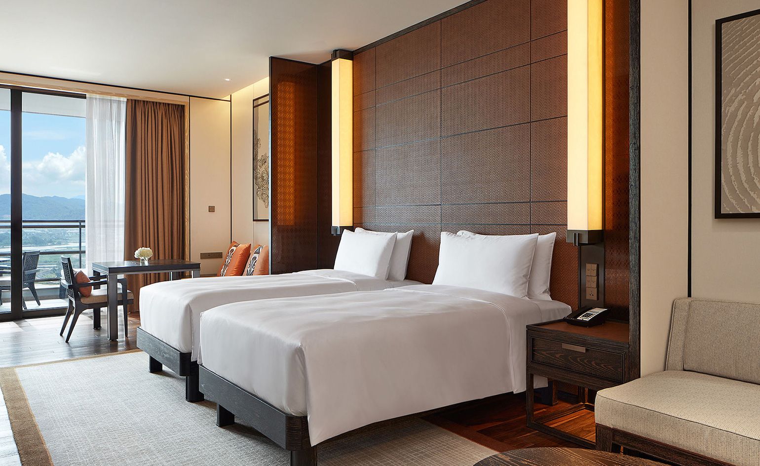 Grand Hyatt | Wallpaper