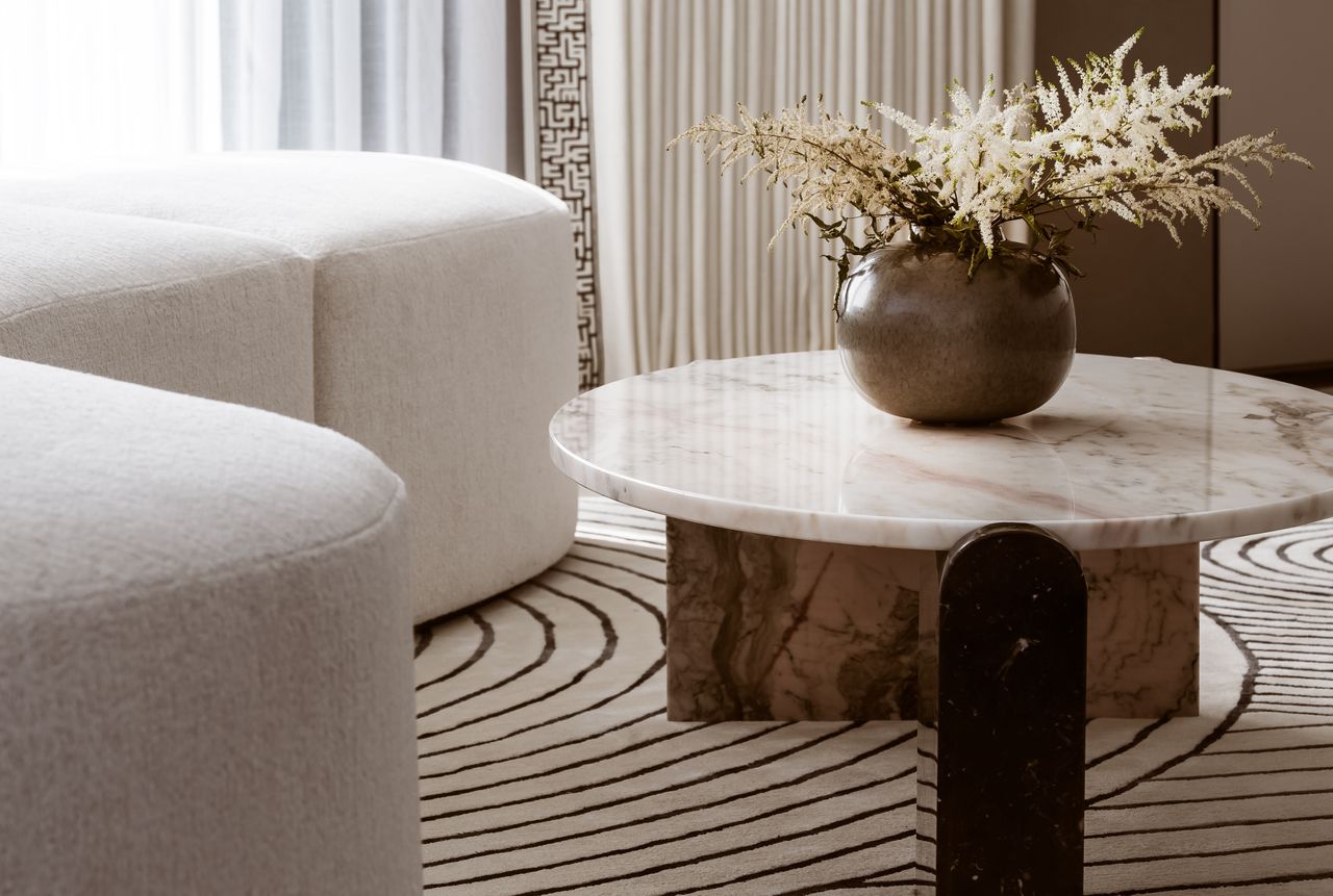 How to use curves to add flow and dynamism in interior design | Homes ...