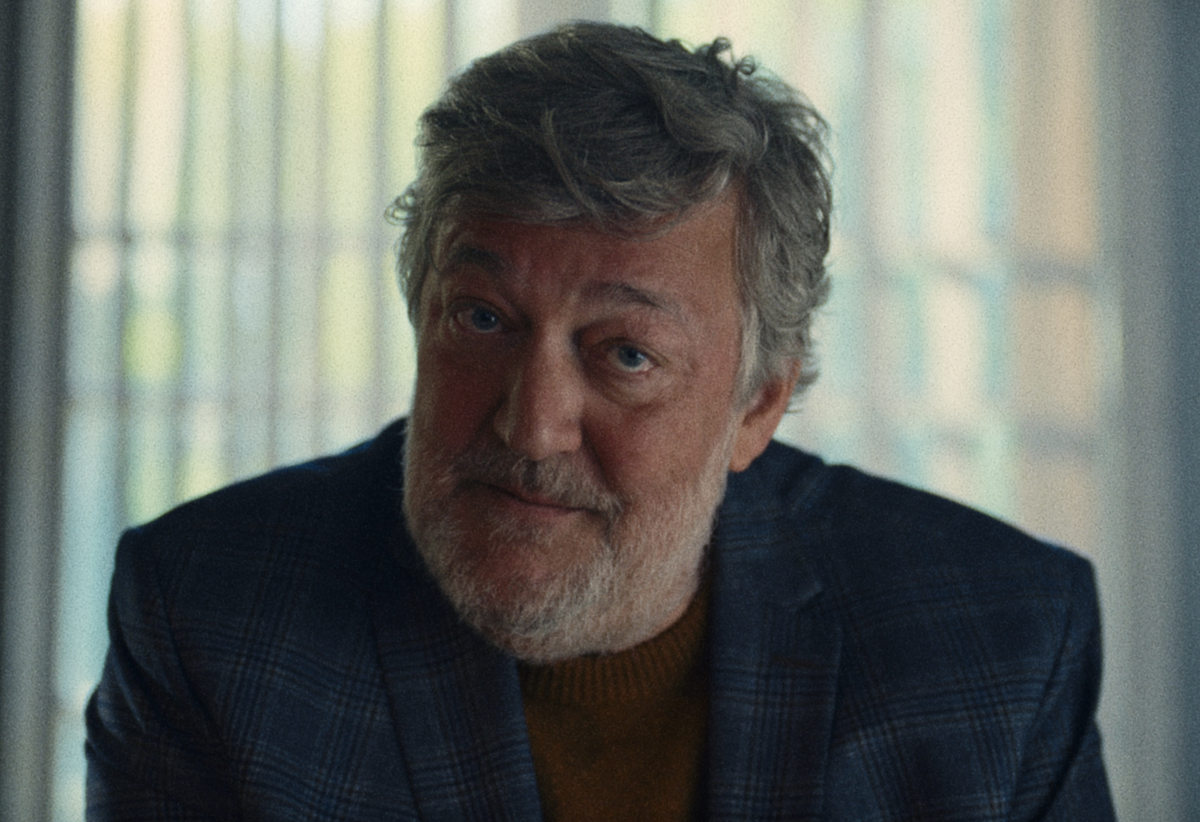 Everything Now cast: who's who in the young adult series | What to Watch