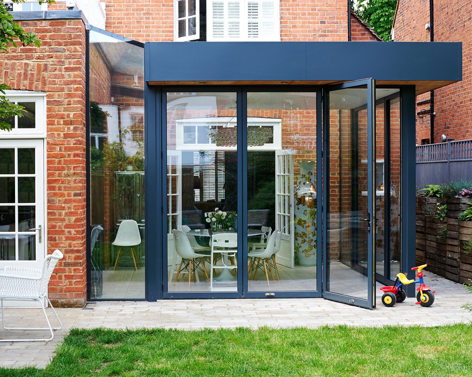 Patio cover ideas: 15 ways to cover a patio in a backyard | Homes and ...