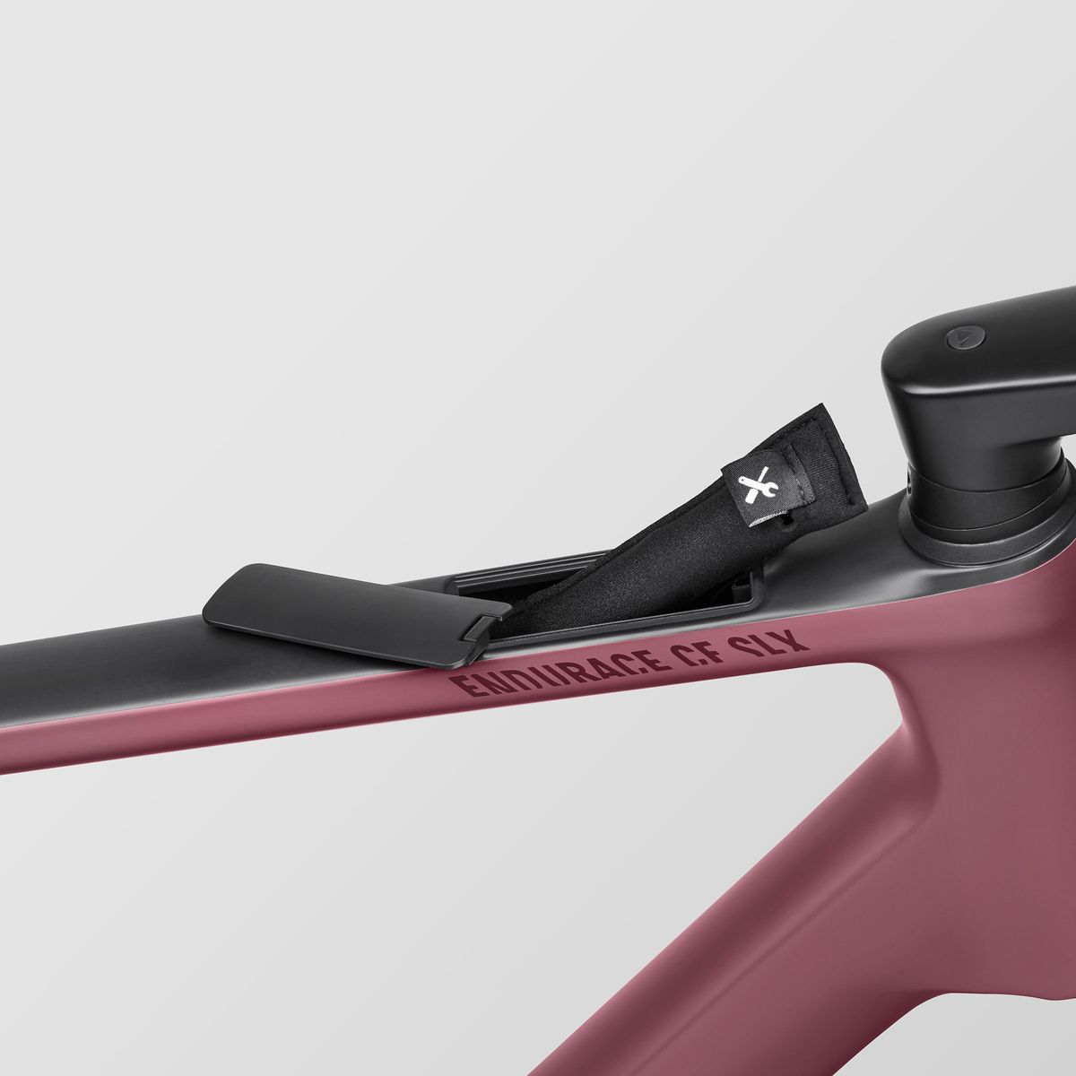 Canyon launches new Endurace with top tube storage compartment ...