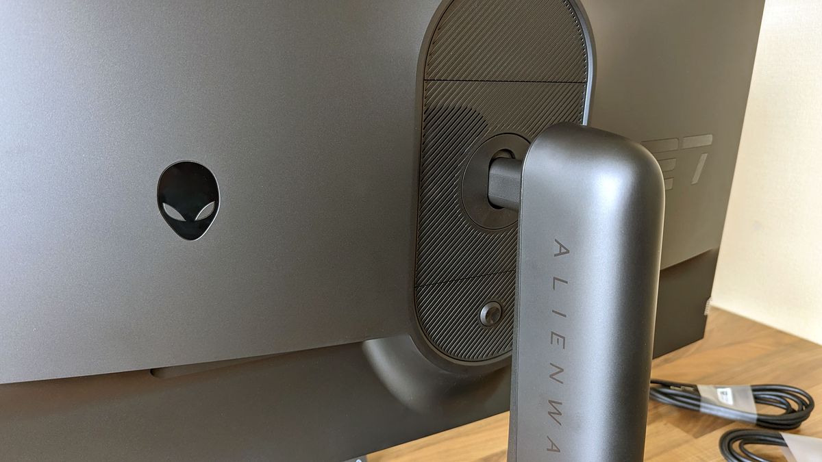 Alienware AW2724HF 360Hz monitor review: Is 1080p worth it? | Windows ...