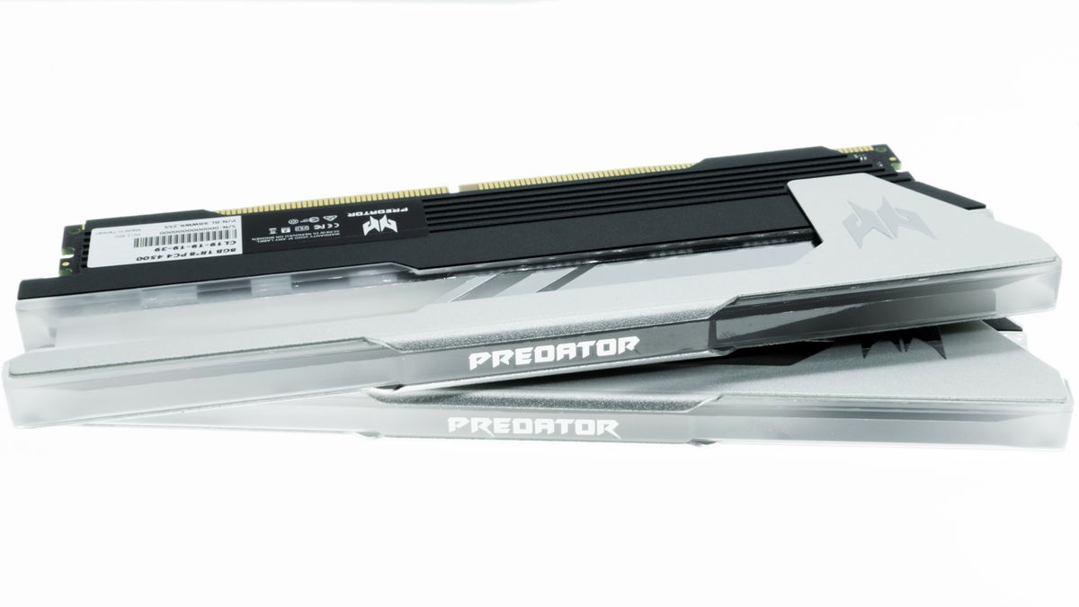 Predator Apollo RGB DDR4-4500 C19 2x8GB Review: A Worthy Newcomer | Tom ...