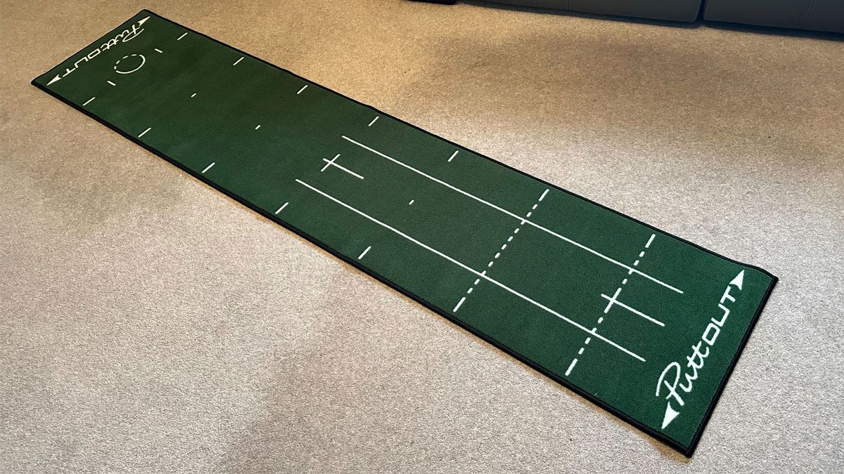 PuttOut Medium Putting Mat Review | Golf Monthly