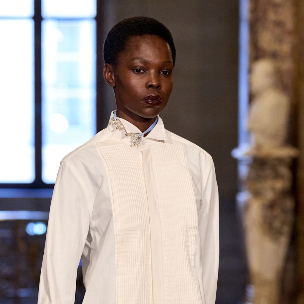 11 Best Tubing Mascaras for Long, Smudge-Free Lashes | Marie Claire