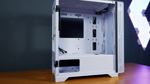 Thermaltake S100 TG Snow Edition review | PC Gamer