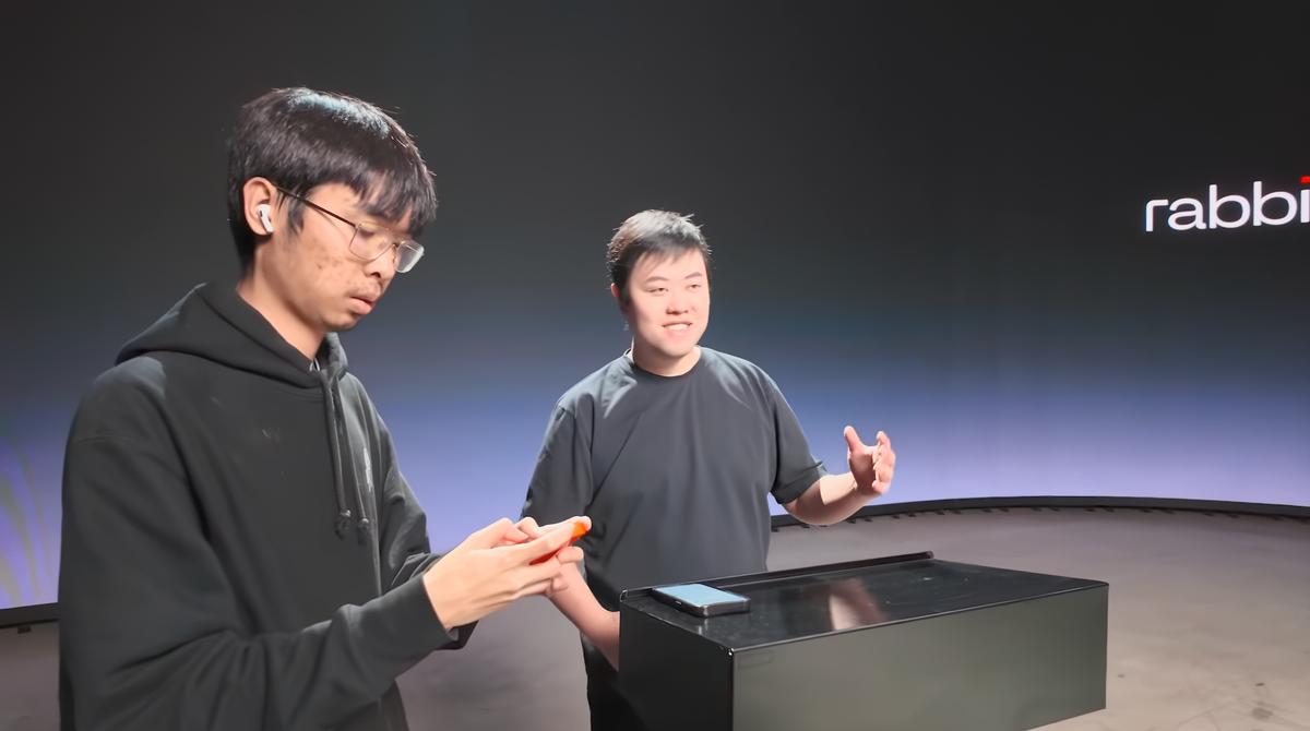 Rabbit R1 pickup party recap — new features, demos, unboxing and more ...