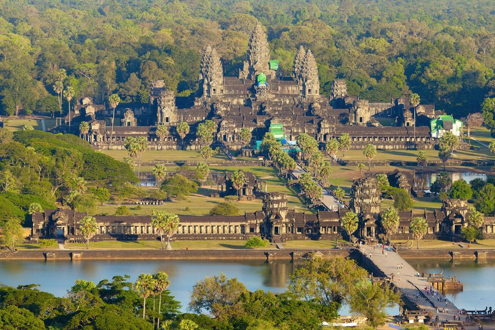 Mystery of Angkor Wat Temple's Huge Stones Solved | Live Science