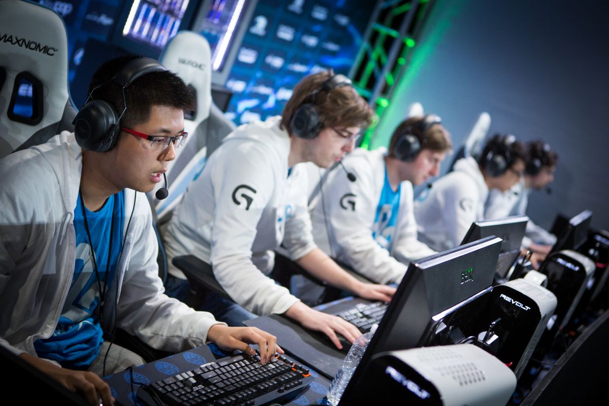 The on again, off again history of three major esports orgs in Dota 2 ...