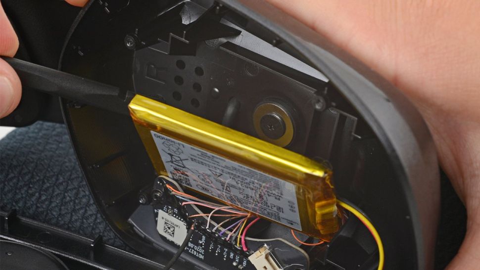 Logitech and iFixit team up in repairability collab to make your mice ...