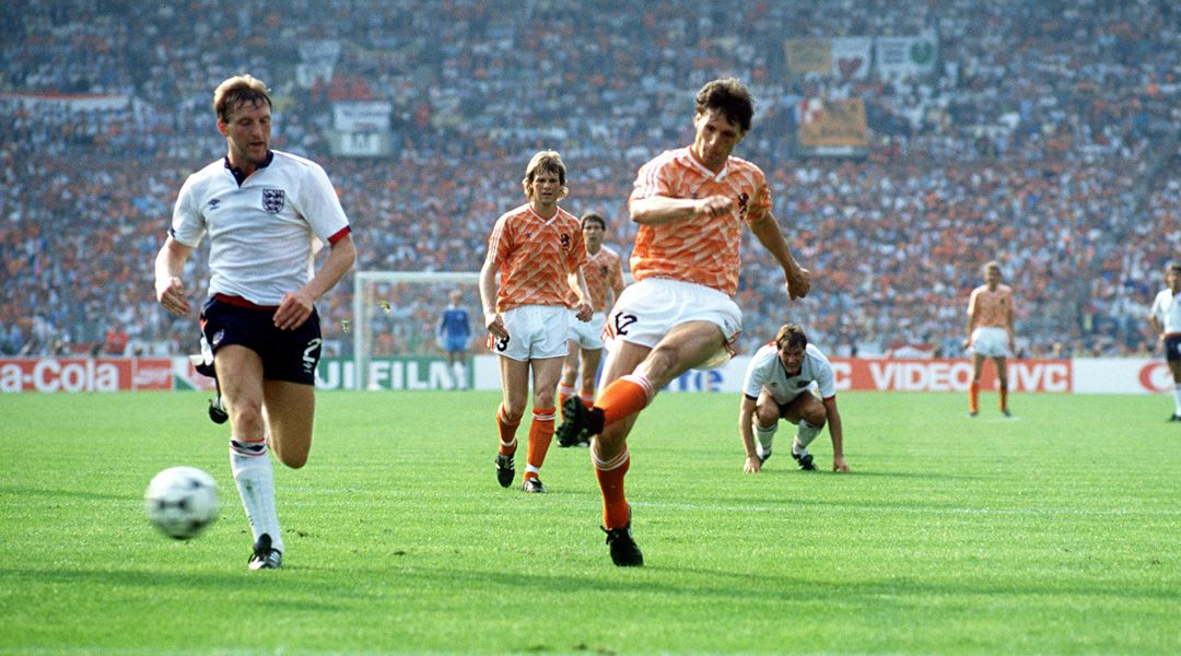 What Hodgson can learn from England's failure - at Euro 88 | FourFourTwo