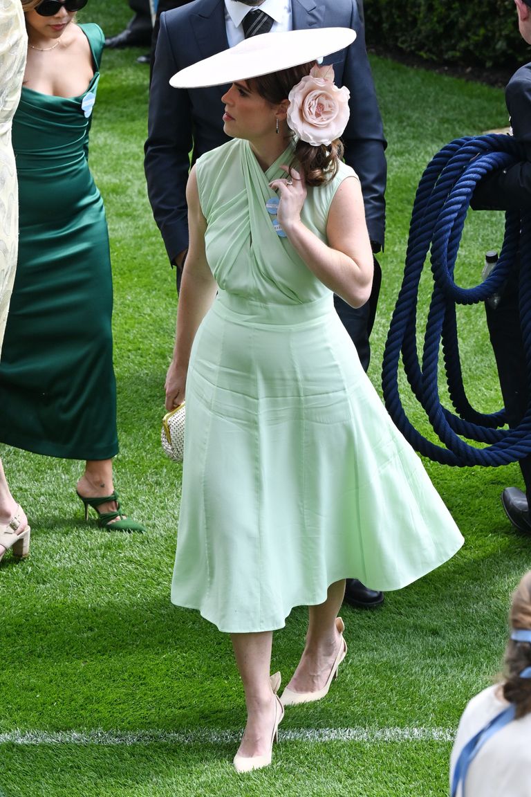See Princess Eugenie and Zara Tindall's Royal Ascot 2024 Outfits | Marie Claire
