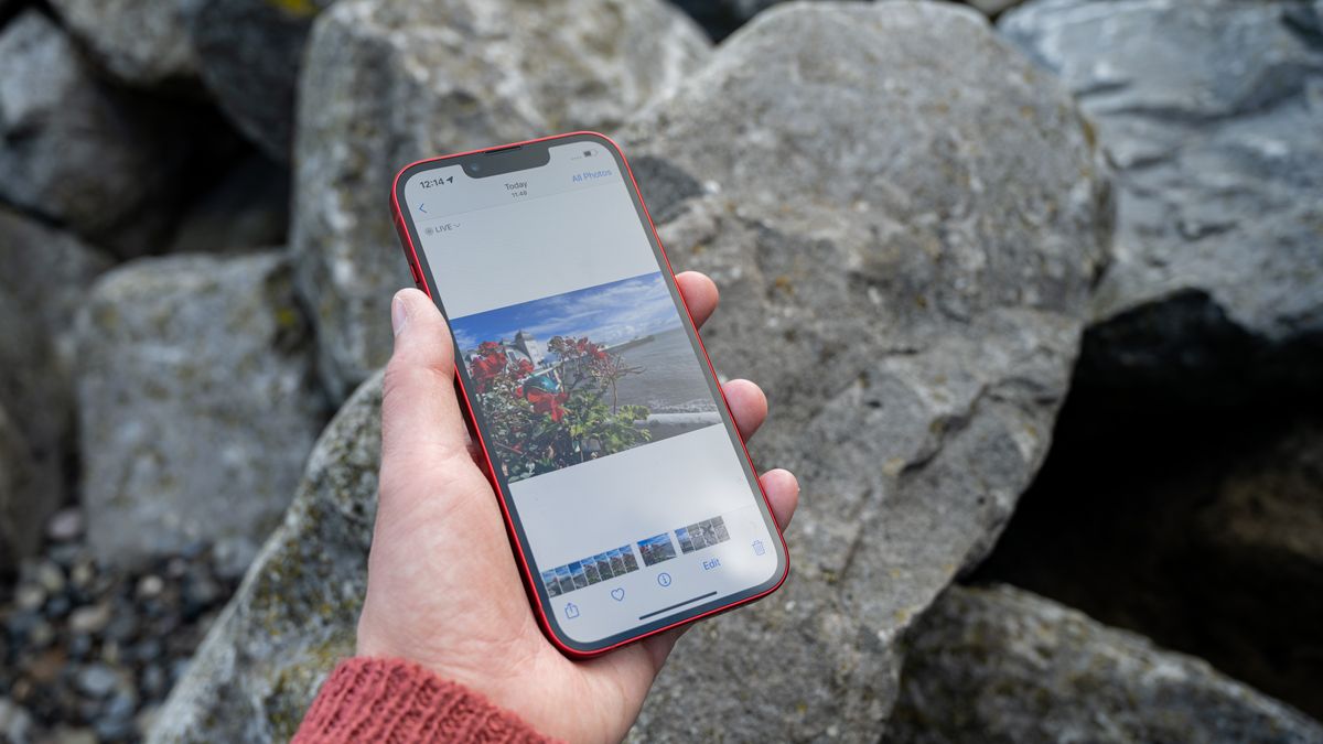 Apple iPhone 13 review | Digital Camera World