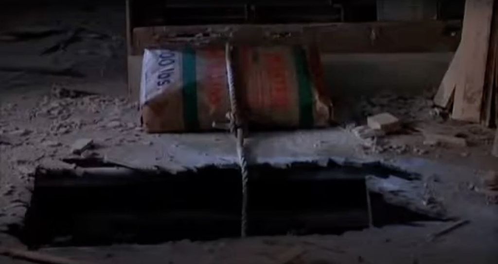 Home Alone: The 10 Most Serious Injuries Marv And Harry Had In Both ...