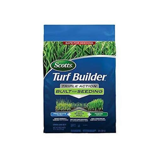 How and when to fertilize a new lawn successfully | Homes and Gardens