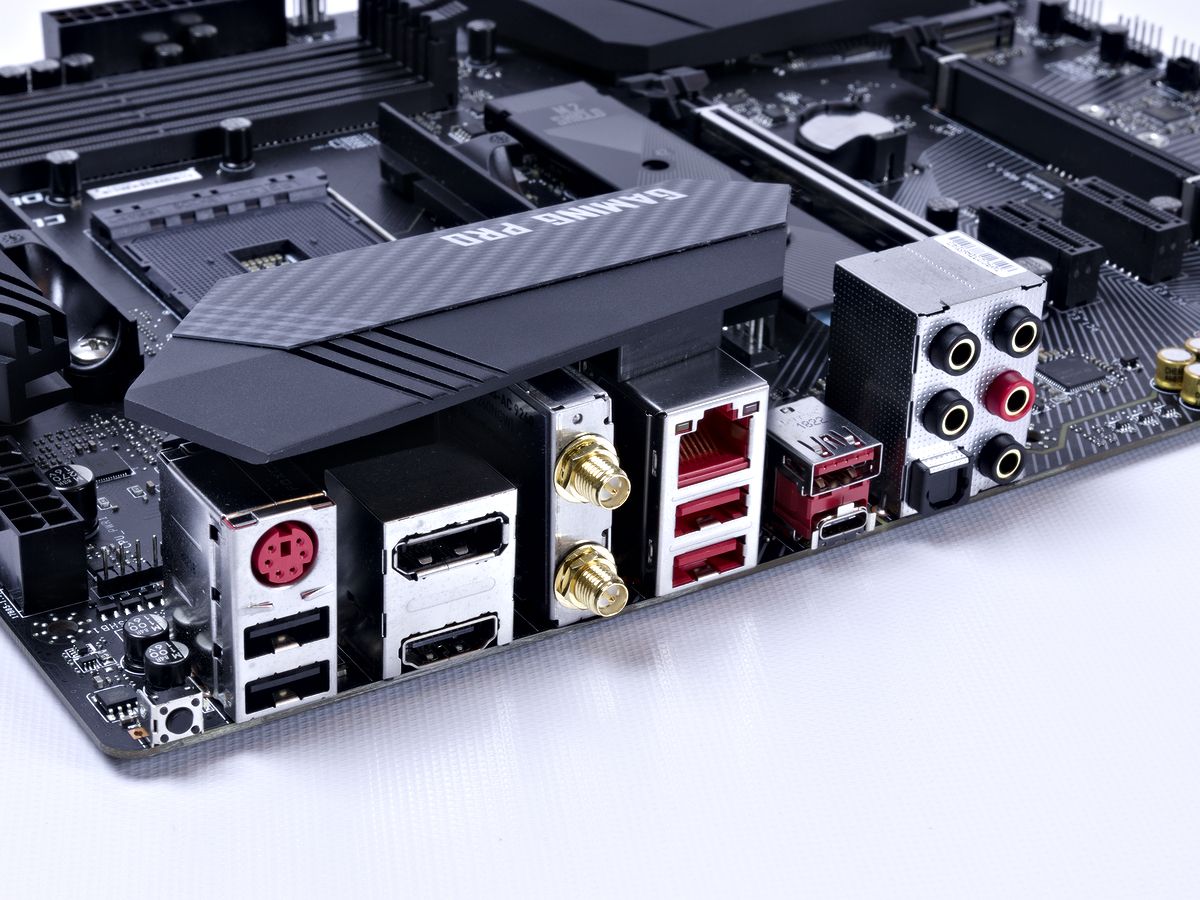 MSI B450 Gaming Pro Carbon AC: Mixed Mid-Range Impressions - Tom's ...