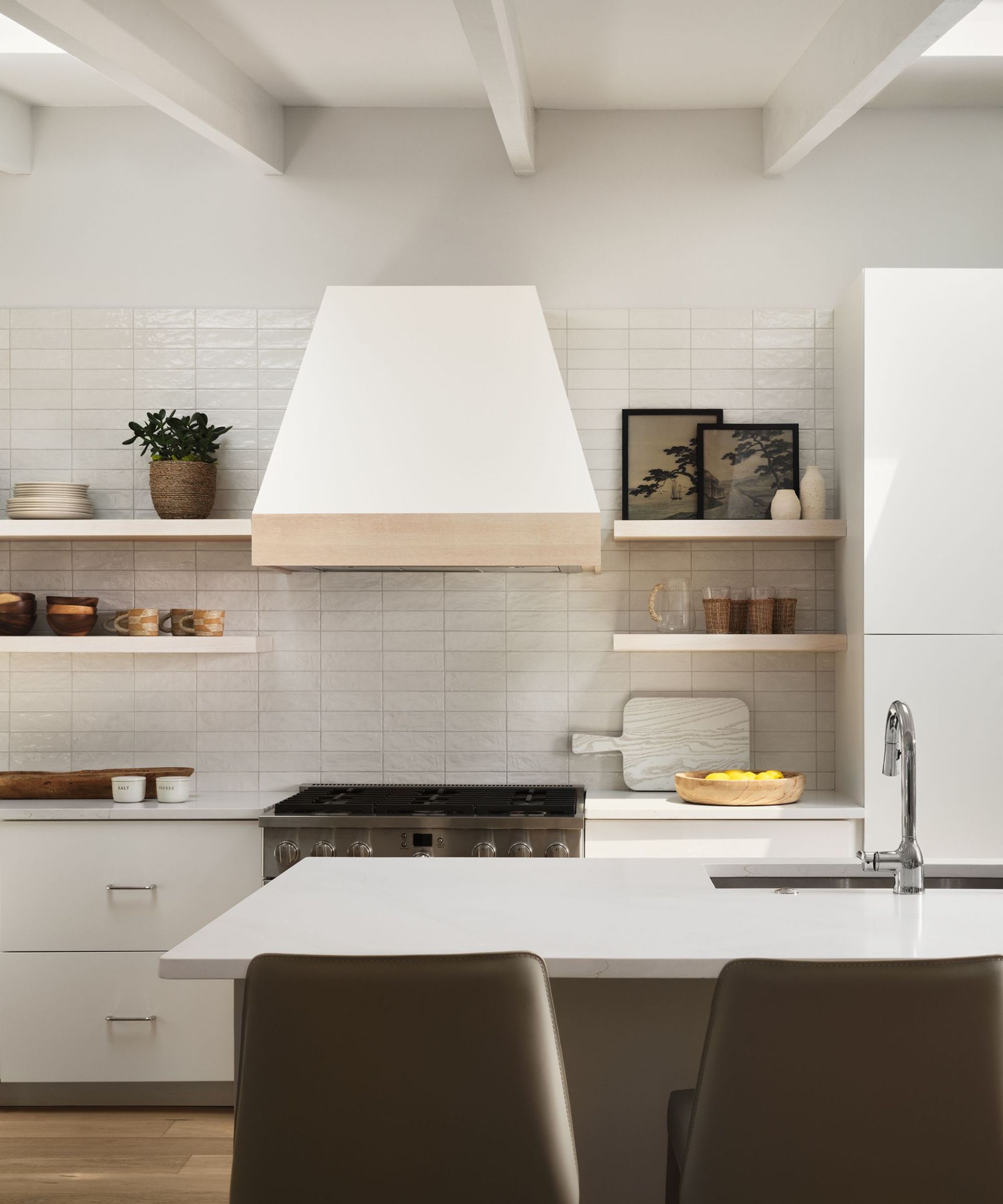How do you soften a modern kitchen? | Homes and Gardens