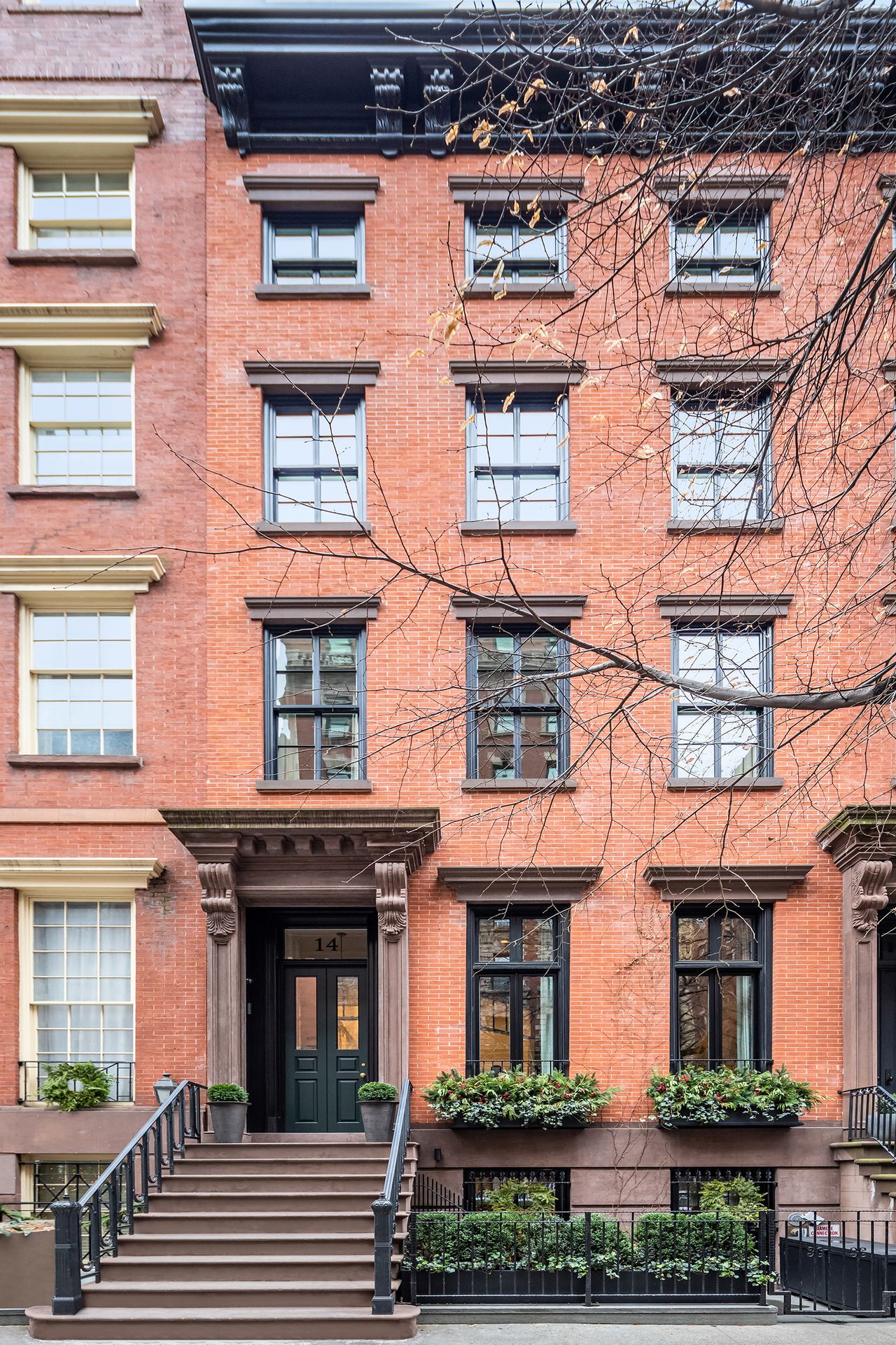 See inside a jaw-dropping New York townhouse – it's currently for sale
