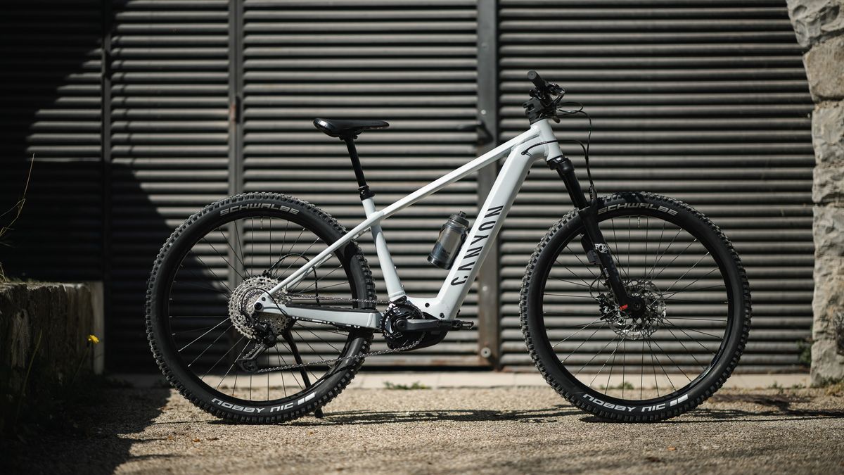 Canyon boosts its ON e-MTB range with the all-new Strive, Torque and Grand Canyon models | Bike ...