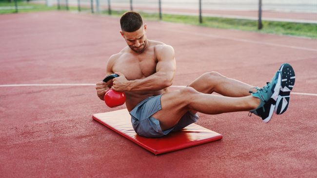 This 15-minute ab kettlebell workout will torch your core | Tom's Guide