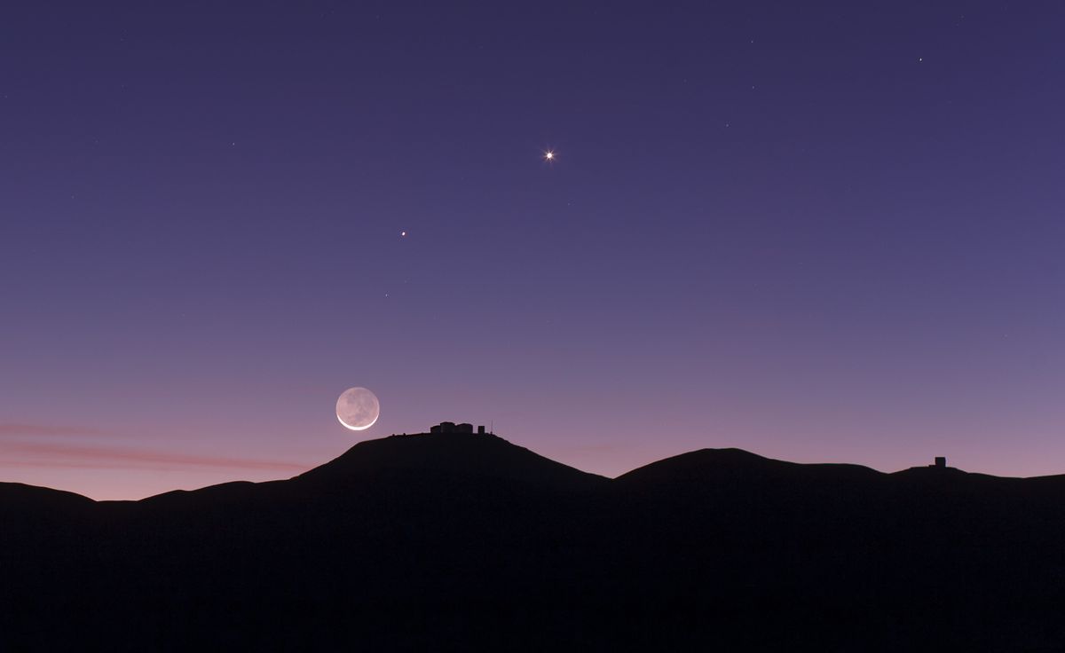 Moon's Reflected 'Earthshine' May Aid Search for Alien Life | Space