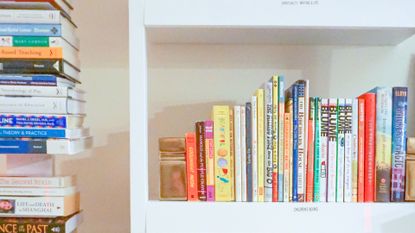 Bookshelf ideas for small rooms: 11 solutions to save space | Woman & Home