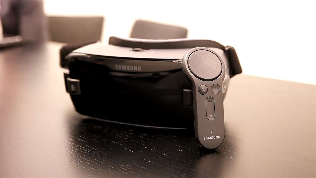 New Gear VR Controller Feels Like the Future | Tom's Guide