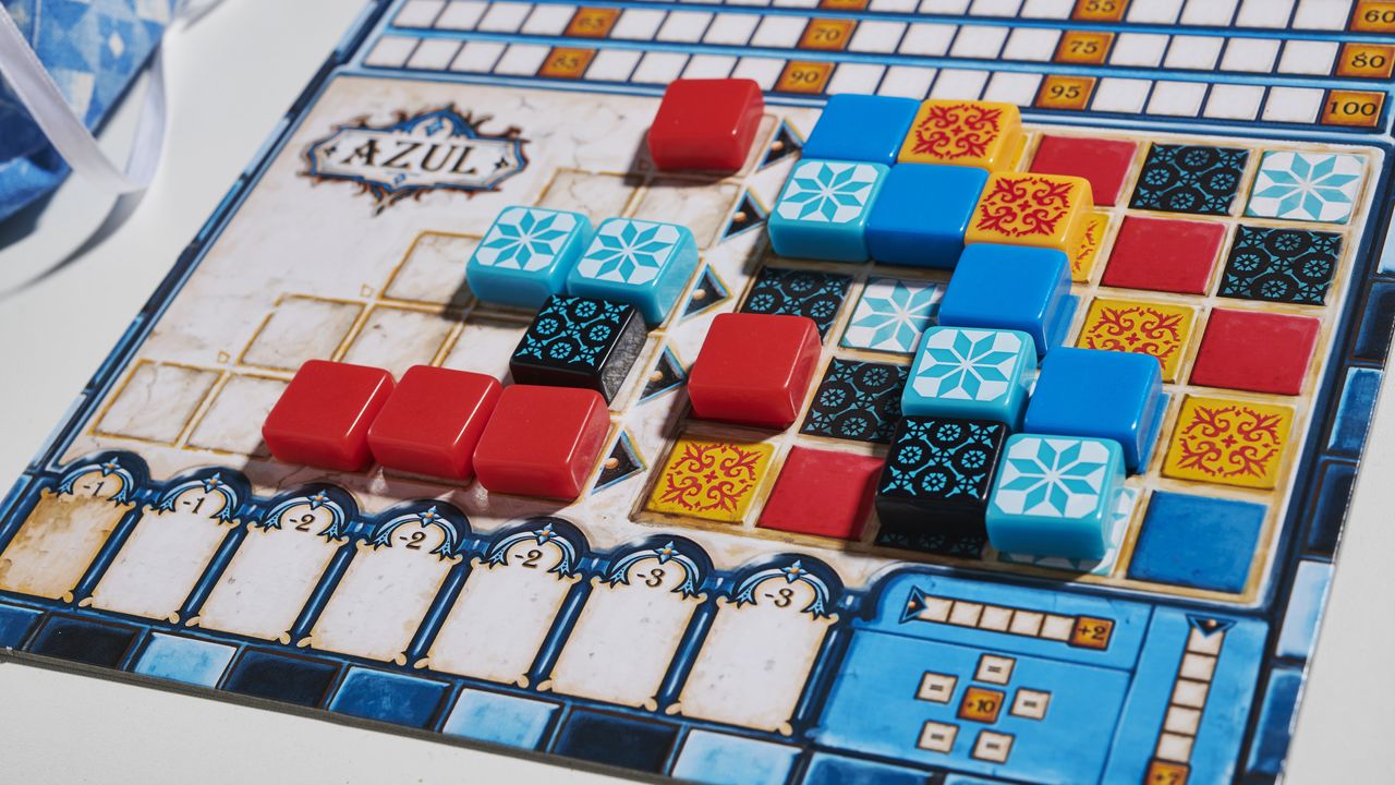 Azul review: a simple, sharp board game of building beautiful tile ...