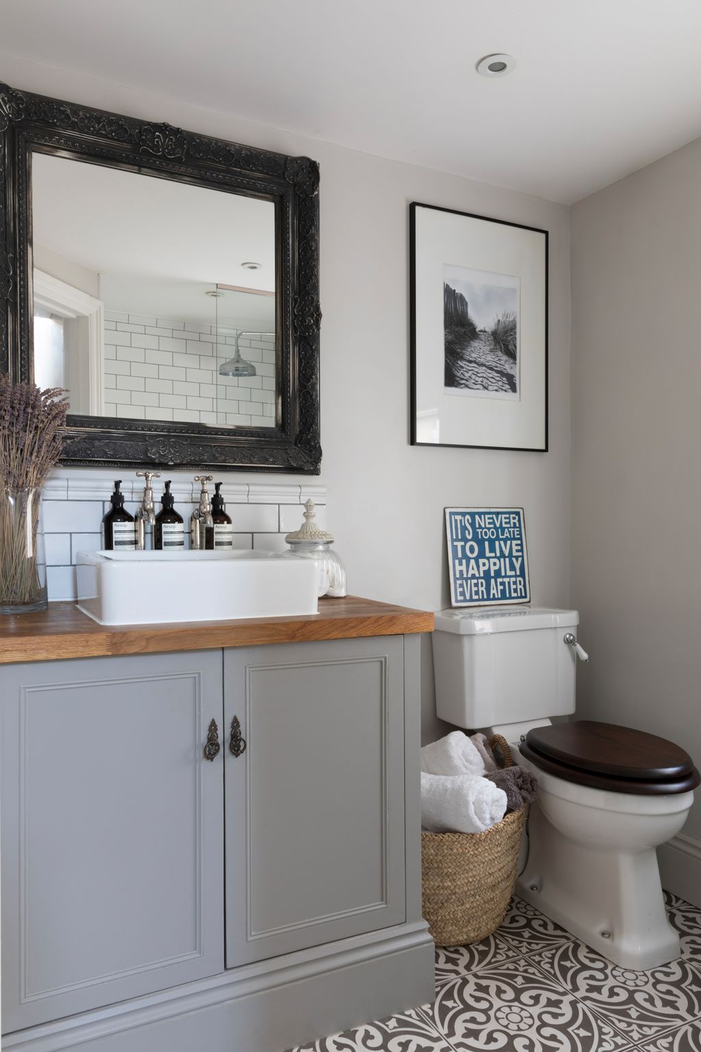 This renovated Victorian flat is full of space-enhancing tricks | Real ...