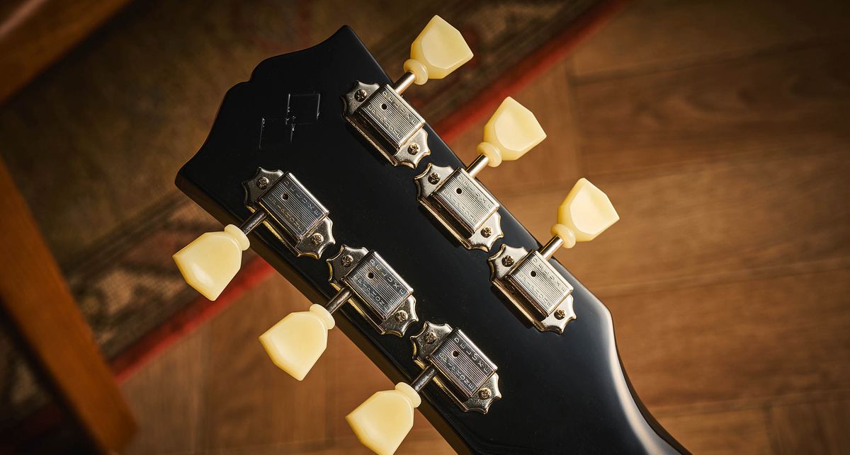 Epiphone 1942 Banner J-45, 1957 SJ-200 and J-180 LS review | Guitar World