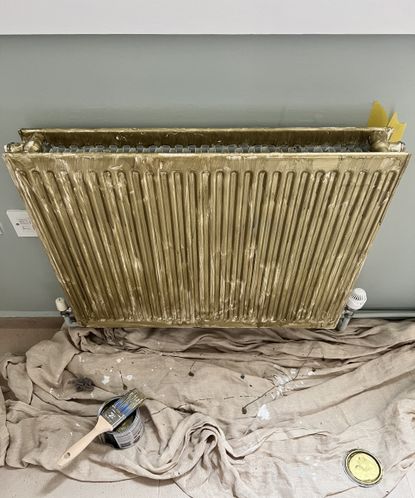 How to paint a radiator for stunning results | Real Homes