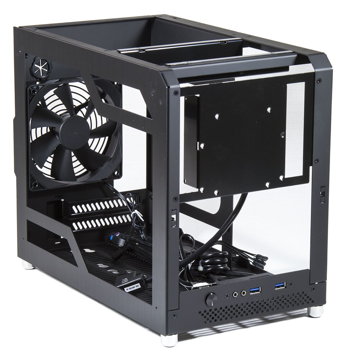 Lian Li PC-Q10 Case Review