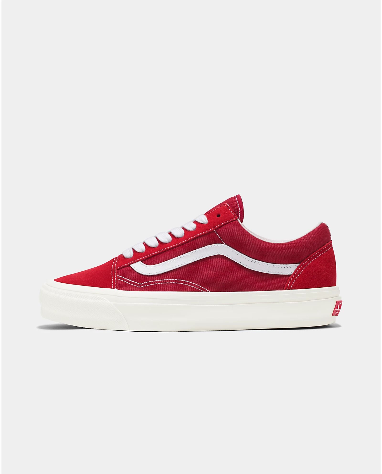 Vans Just Dropped the New It Sneakers of 2025 | Who What Wear