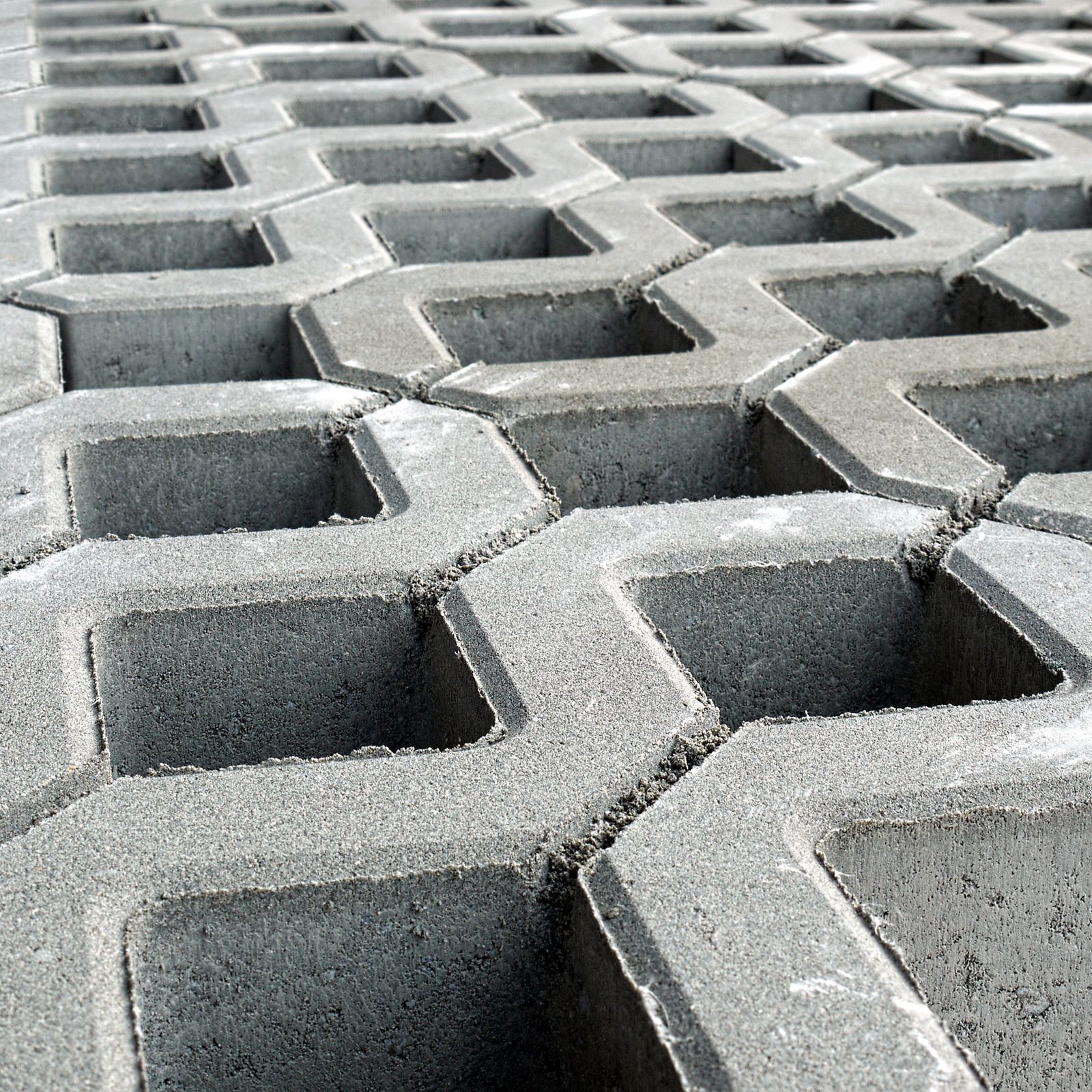 This unusual grass paving for driveways can prevent flooding | Ideal Home