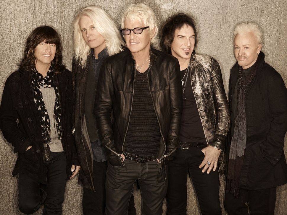 Interview: REO Speedwagon’s Kevin Cronin Discusses Latest Tour, Guitars ...