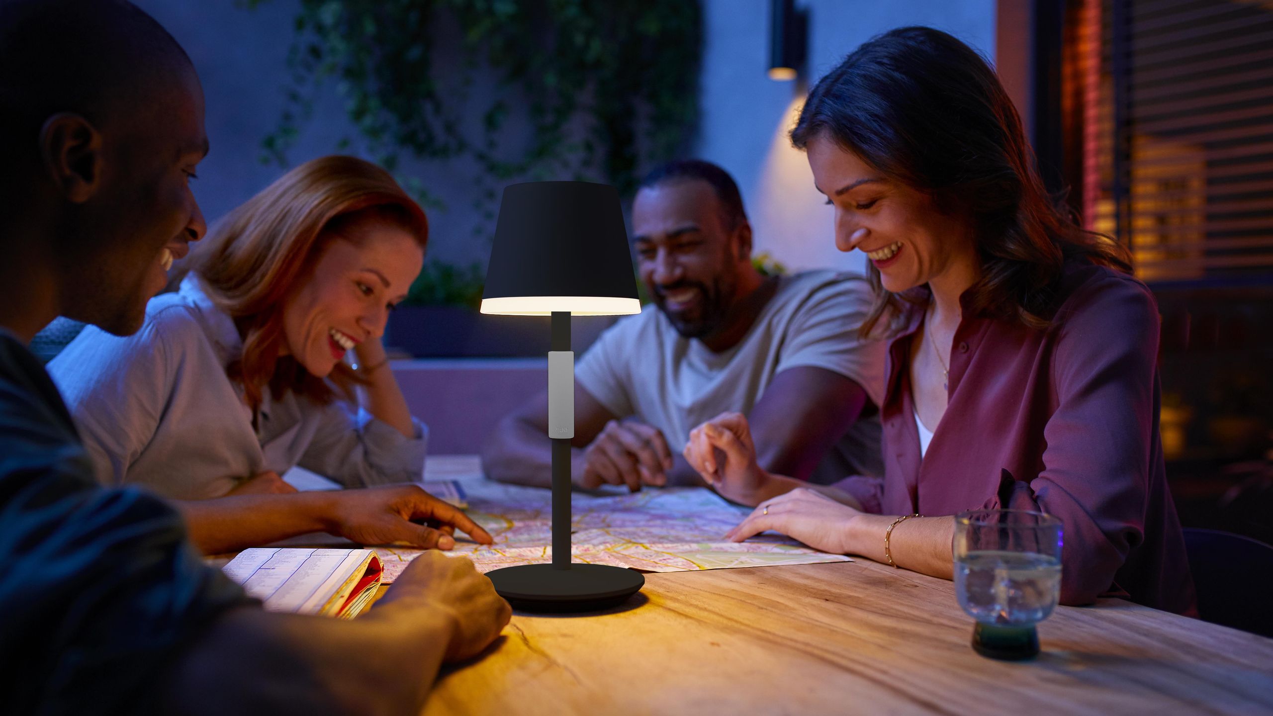 Philips Hue just reinvented the table lamp and track lighting — here’s ...