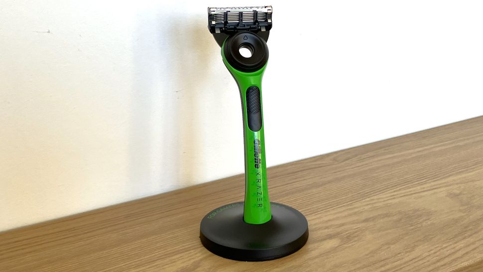 I bought the Razer Gillette Labs razor, and I'm actually impressed ...