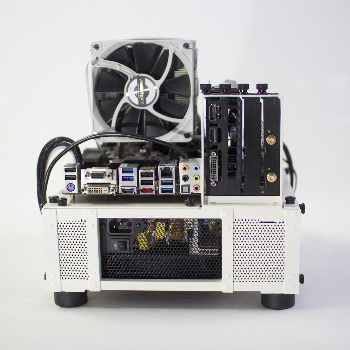 Build of the week: Open-air testbench | PC Gamer