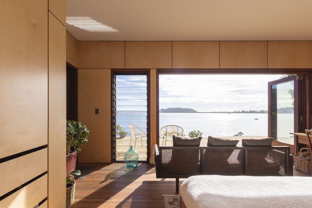 Casey Brown’s sustainable beach shack in Australia | Wallpaper*