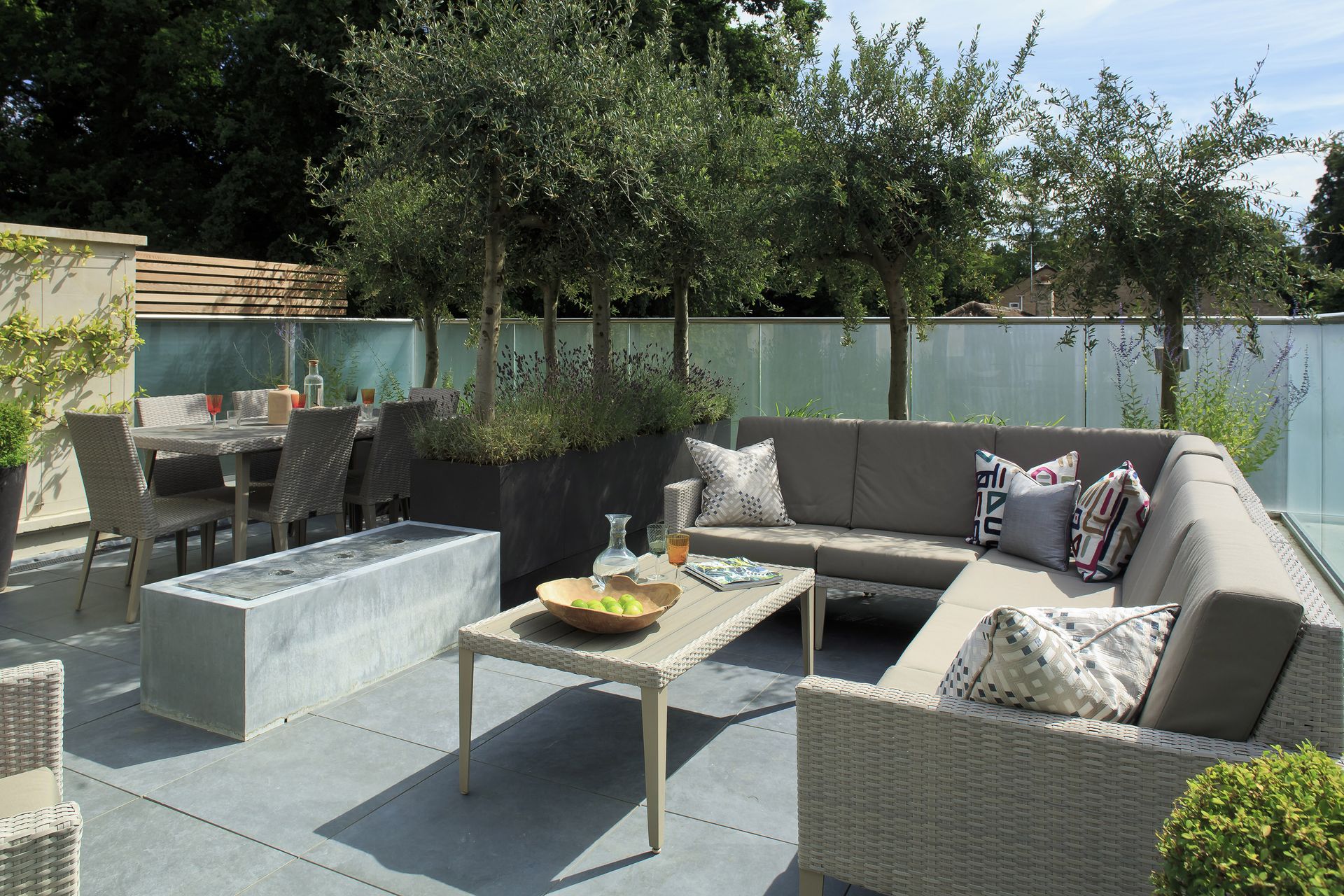 Garden divider ideas: 10 stylish ways to zone up your outdoor space ...