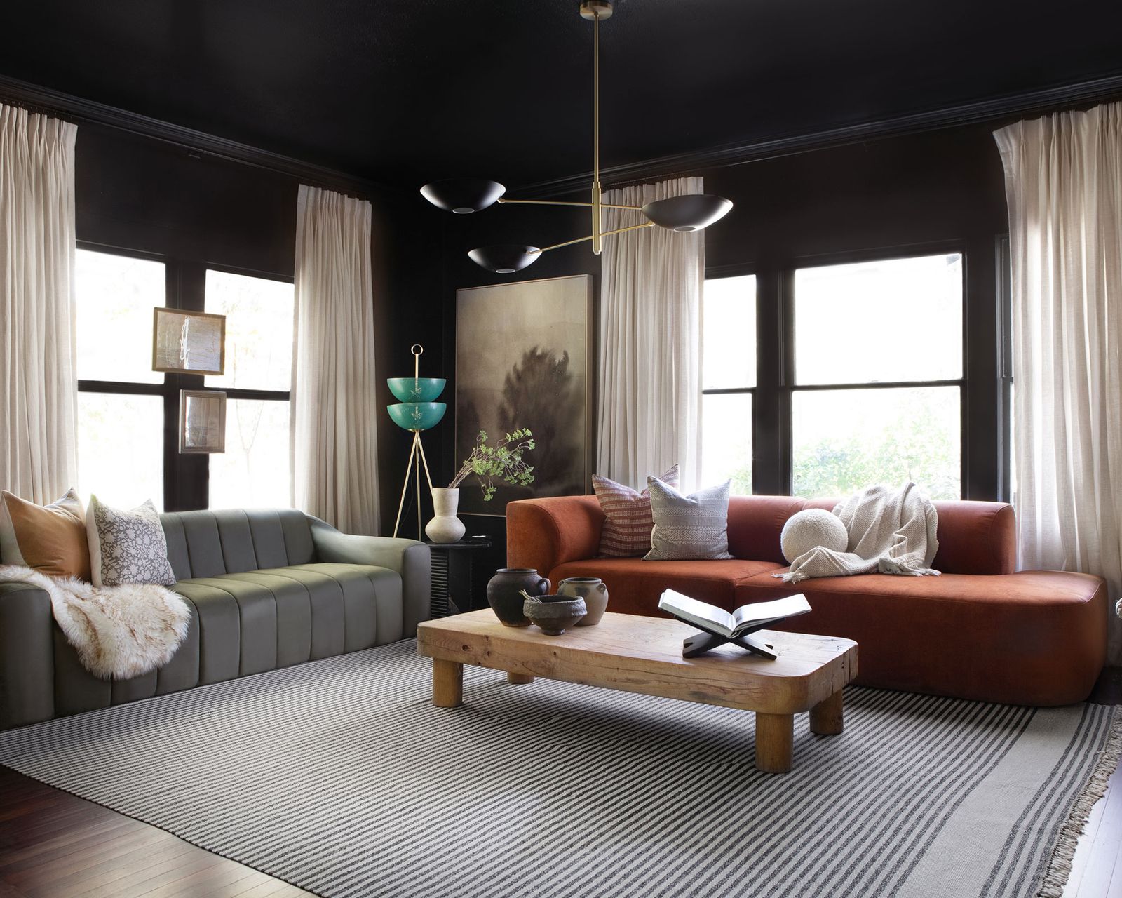 Winter color trends 2024: 6 shades to start decorating with now | Homes ...