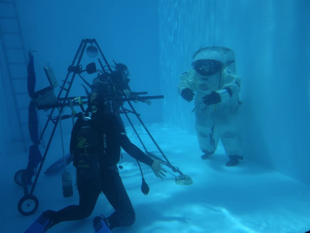 Photos: Underwater Astronauts Practice Space Exploration on Seafloor ...